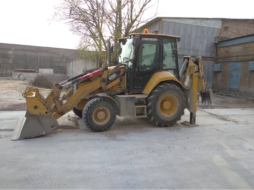 Аренда Экскаватора Caterpillar 428F2 Киев и область