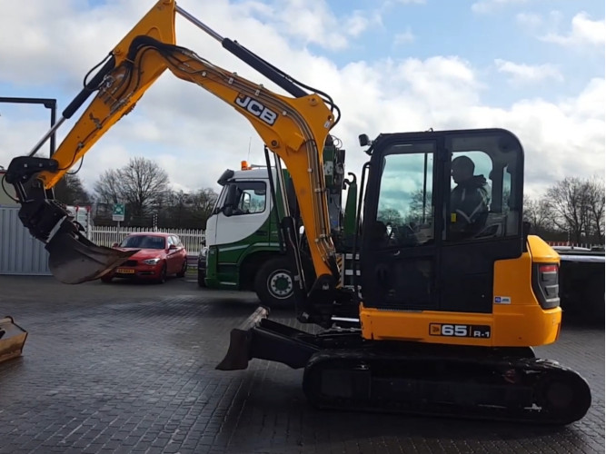 Аренда Миди экскаватора JCB 65R-1 Киев и область