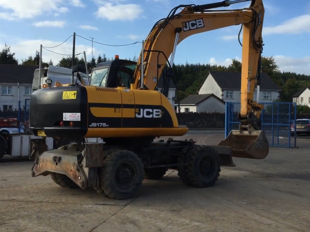 Экскаватор JCB 175 в аренду от Minirent Полноповоротный Js175w